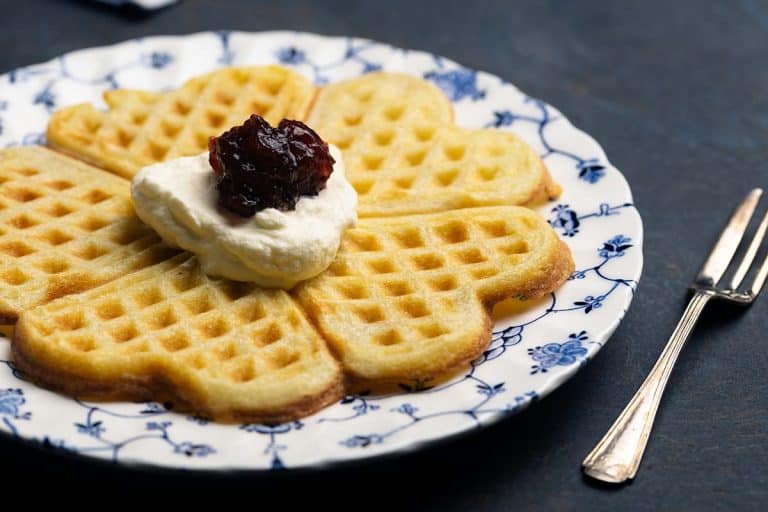 15 Must-Try Types Of Waffles - Caroha