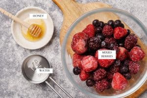 Honey Stewed Berries - Caroha